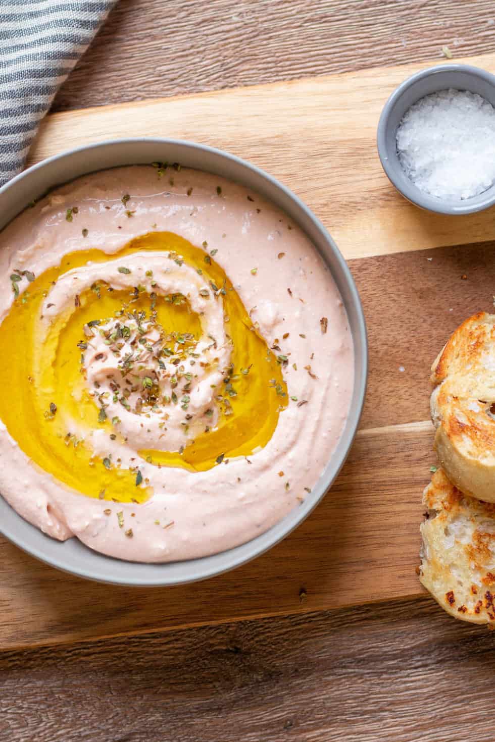 Dip-Rezepte: Die besten Dips zum Grillen, für Brot & Gemüse